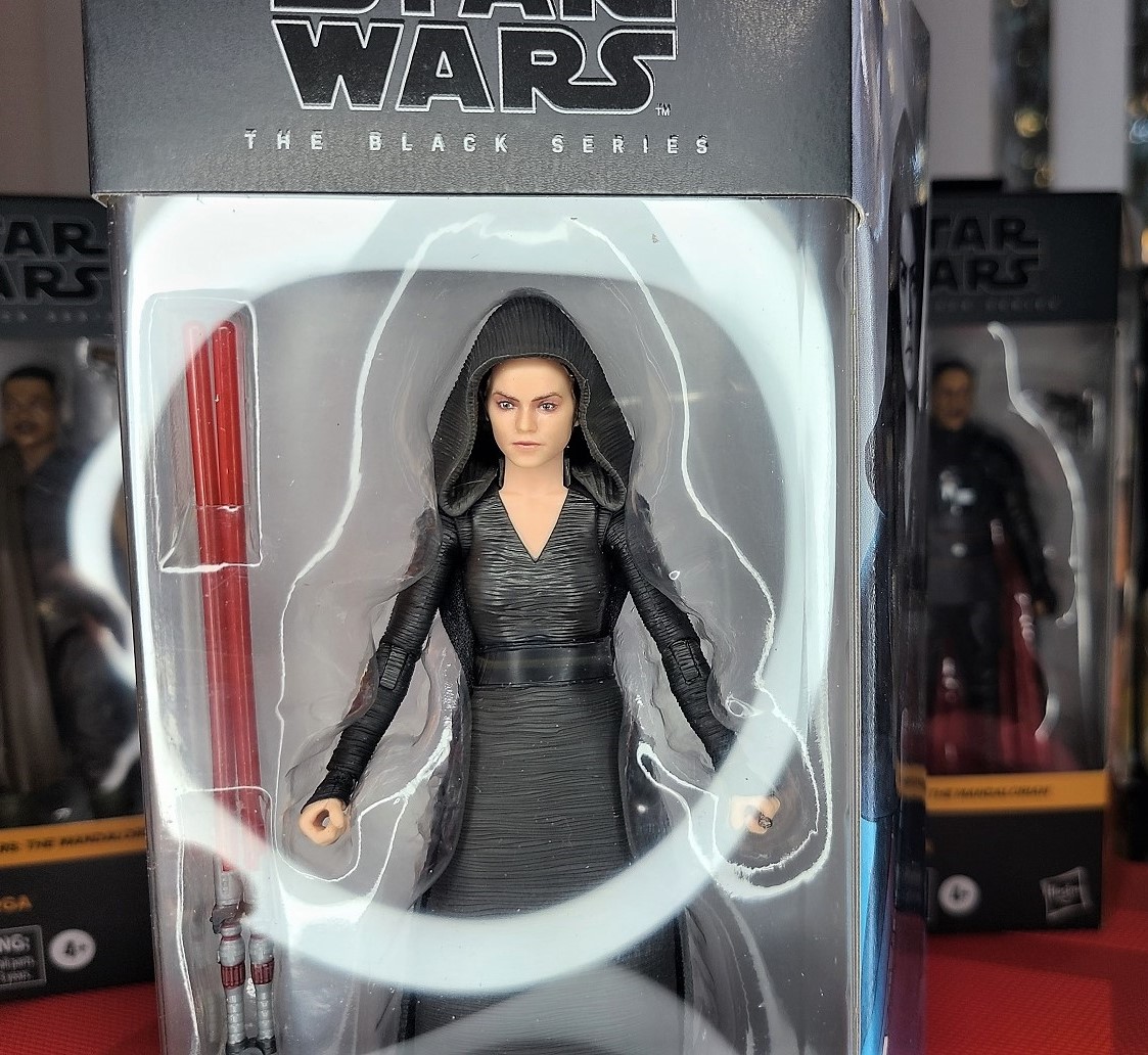 Star Wars: The Black Series 6″ Rey Dark Side Vision Action Figure
